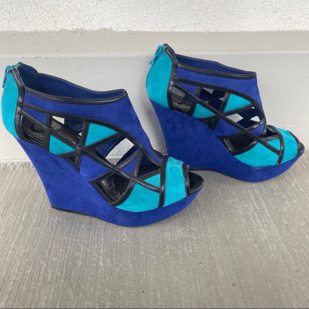 Gianni Bini Wedges. - Gem